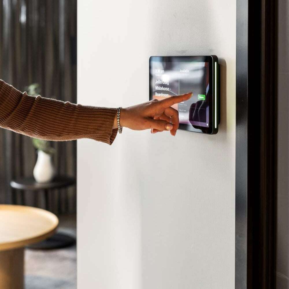 Innovative Design & Technology Integration for Jellis Craig | Amicus